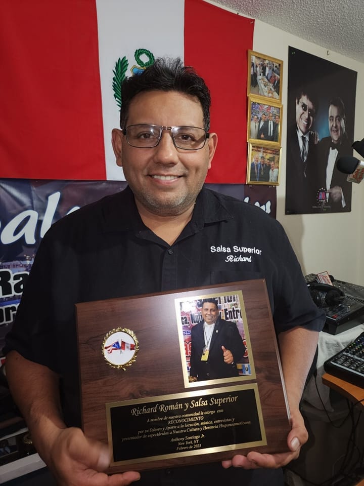 Nuestro Director & Fundador Richard Roman Recibe un Reconocimiento ...